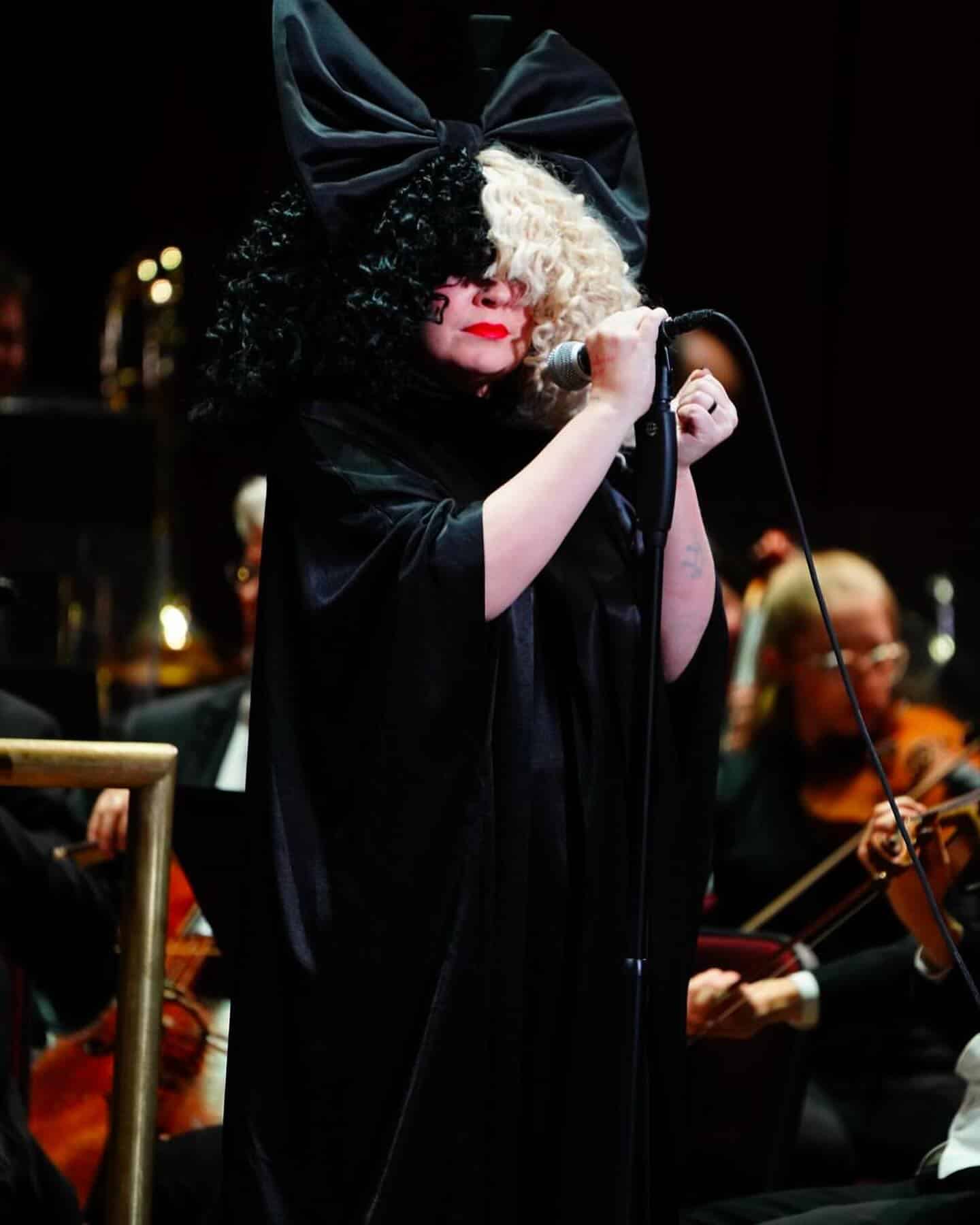 Sia and the National Symphony Orchestra - deBreved - Tim Davies Website
